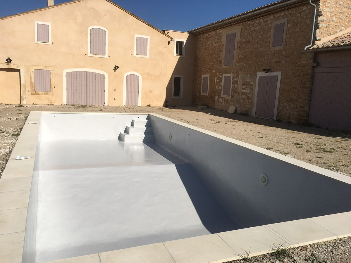Gelcoat piscines Vaucluse & Lubéron